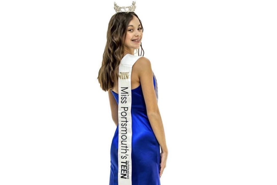 A Dancer and Titleholder – The Paw Print